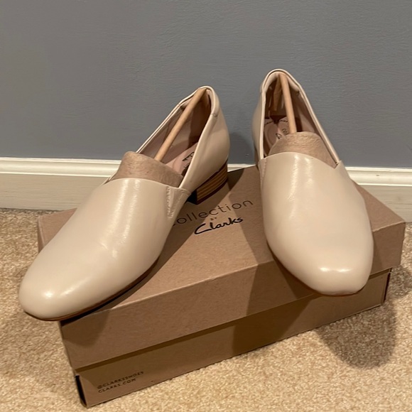 Clarks | Shoes | Brand New Ivory Leather Loafers | Poshmark